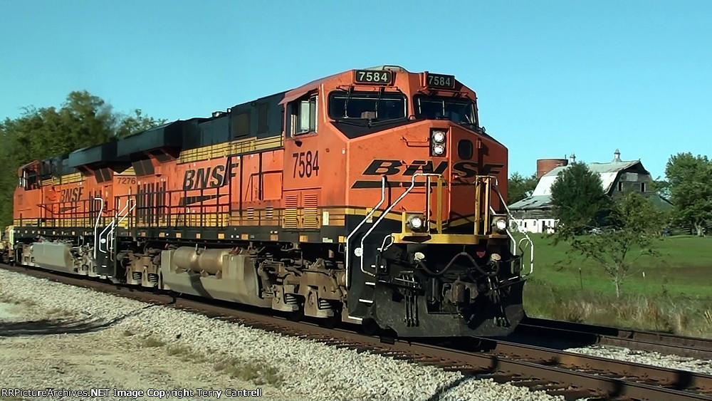 BNSF 7584